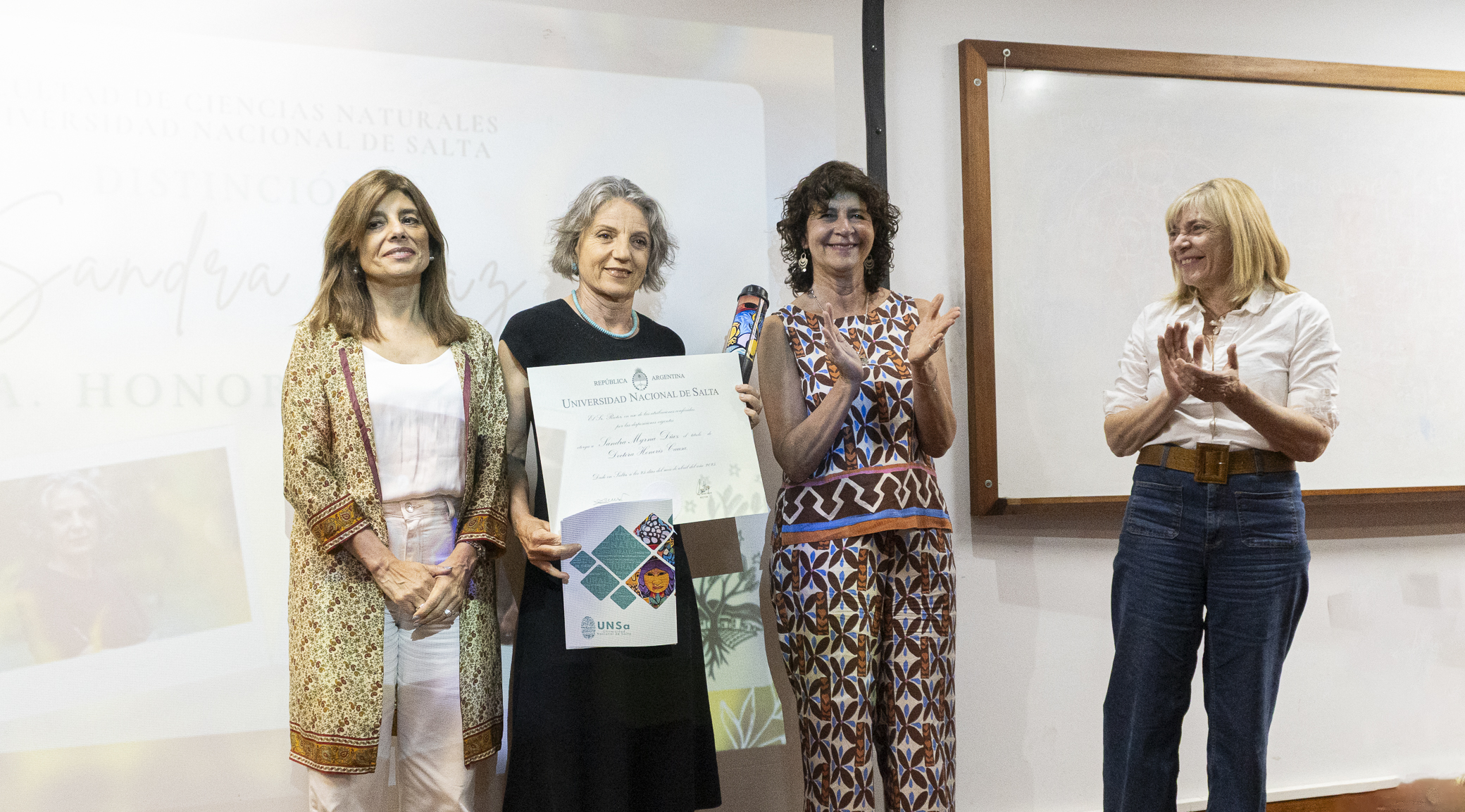 Salta Honra a Sandra Díaz: ¡Descubre por qué la llaman - Gente de Salta