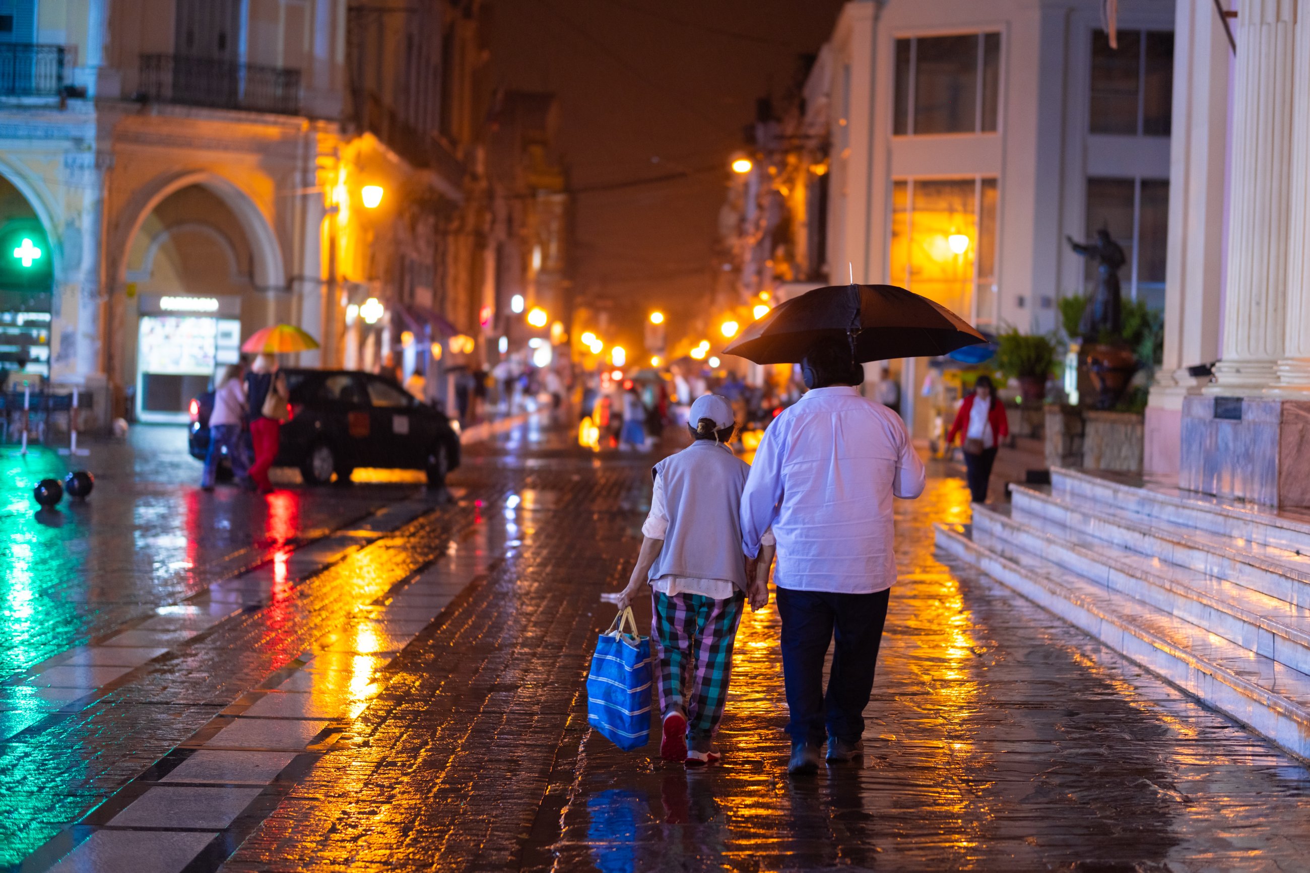 Las lluvias persisten y este jueves estará pasado por agua en Salta ...