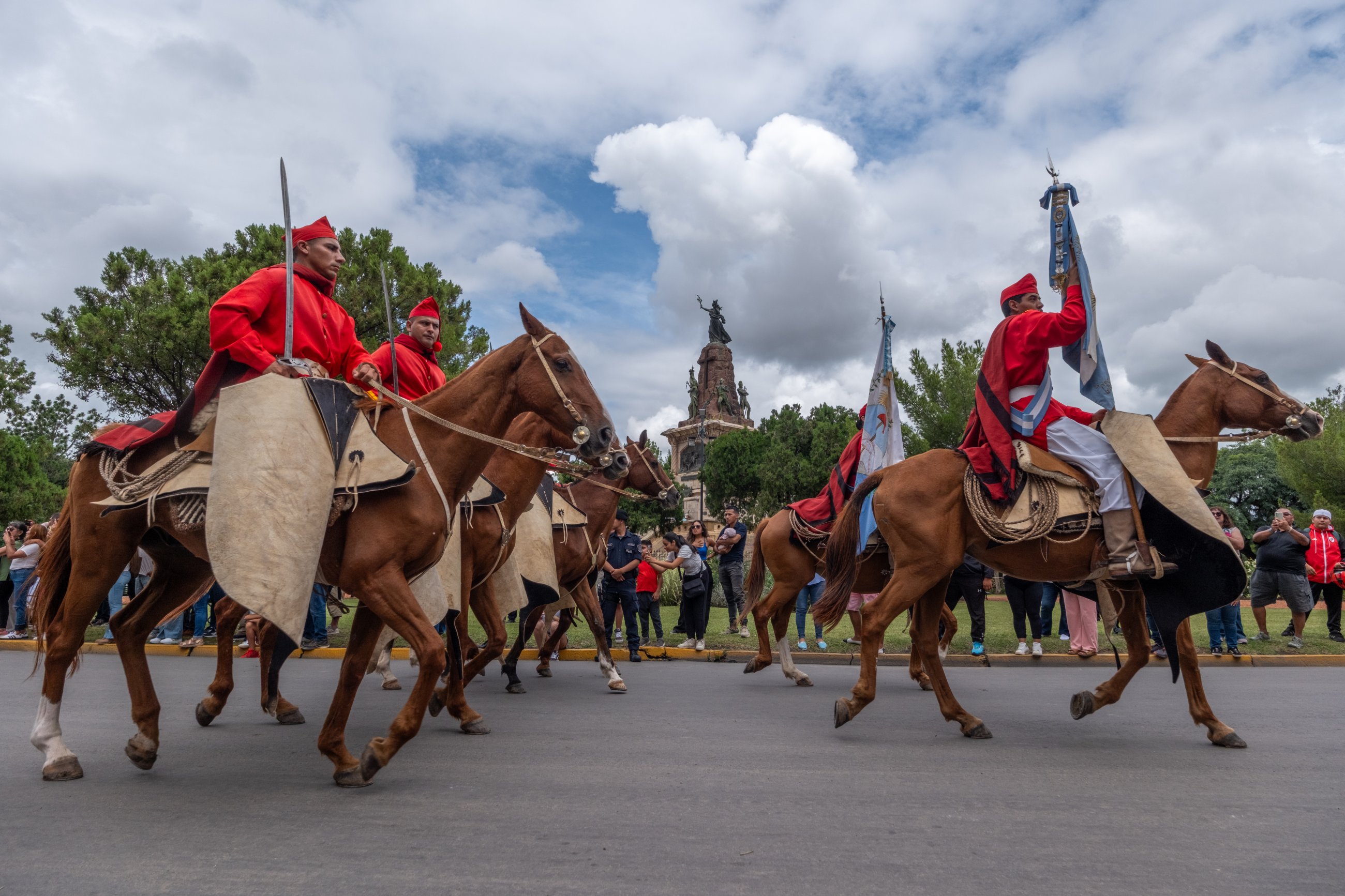Salteños celebraron el 213° aniversario de la Batalla de Salta: “Hoy se ...